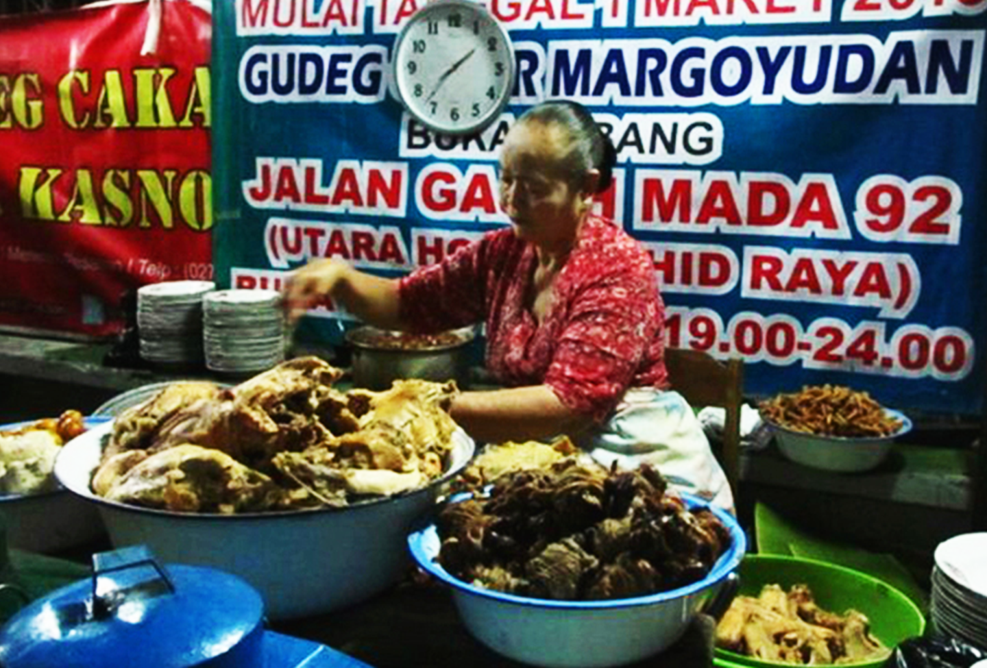 Video: Gudeg Ceker Bu Kasno, Rajanya Kuliner Malam Solo