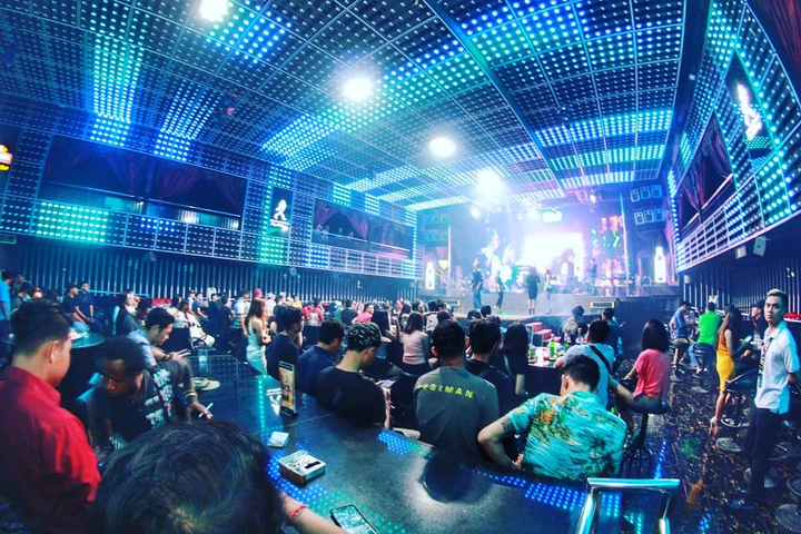 Boshe Vvip Club Logo