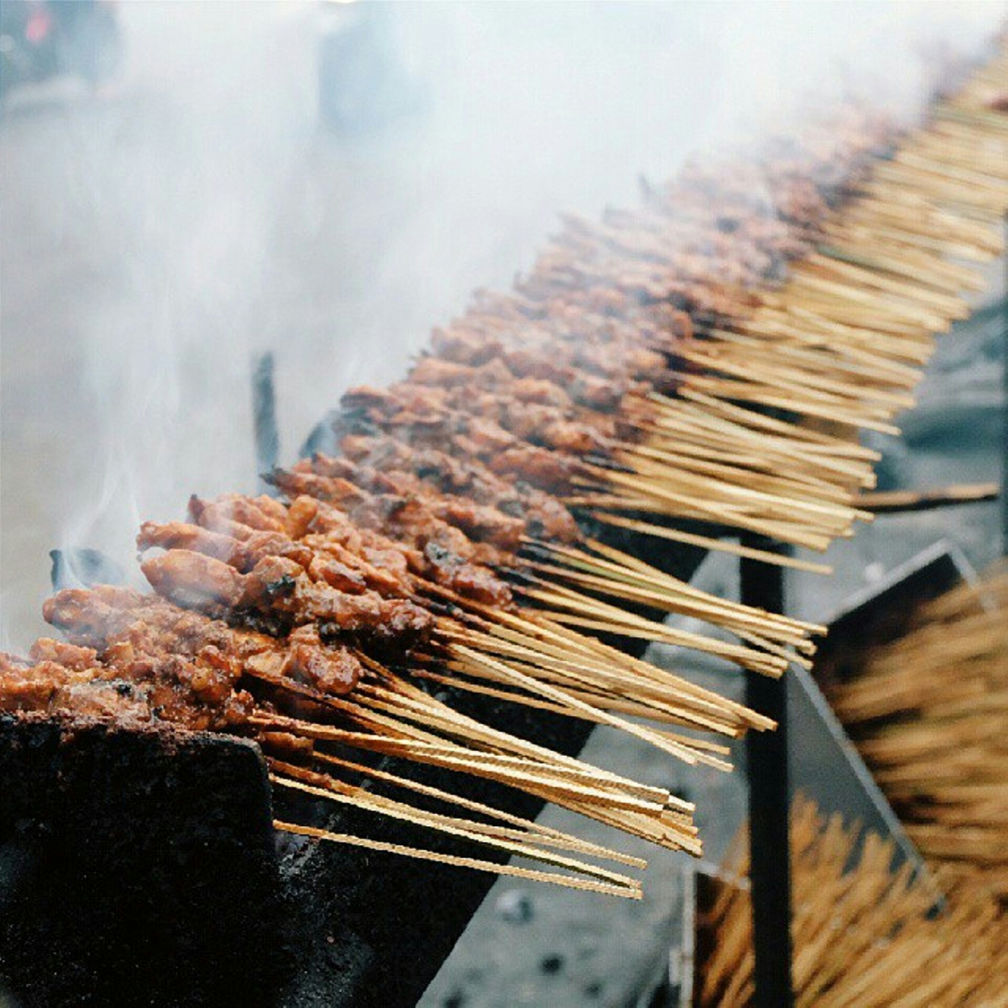 7 Tempat Sate Enak Dan Murah Di Bandung