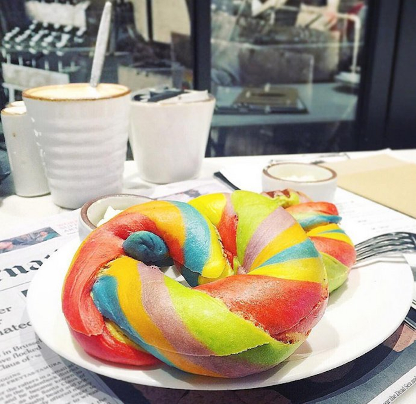 Mewarnai Gambar 5 Roti Dan 2 Ikan - Nano Gambar