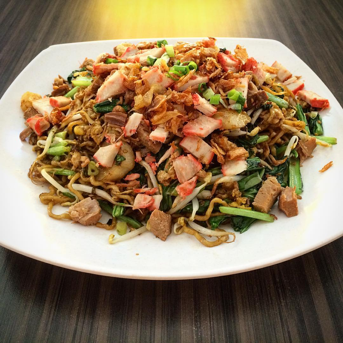 7 Bakmi Di Jakarta Dengan Topping Melimpah Ruah