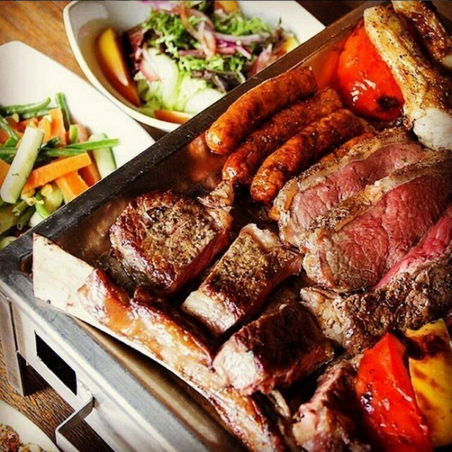 5 Rekomendasi Restoran dengan Menu Barbecue Terenak untuk Tahun Baru