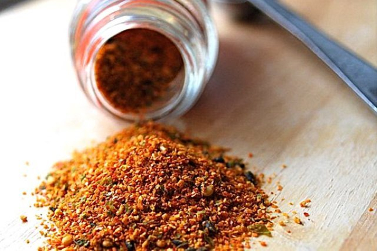 Mengenal Bumbu Yang Biasa Ada di Meja Makan Restoran Jepang