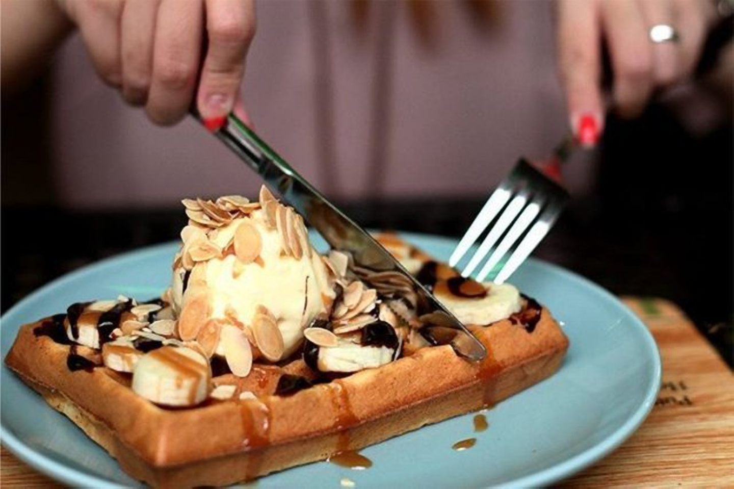 11 Ice Cream Waffle Yang Patut Dicoba di Jakarta