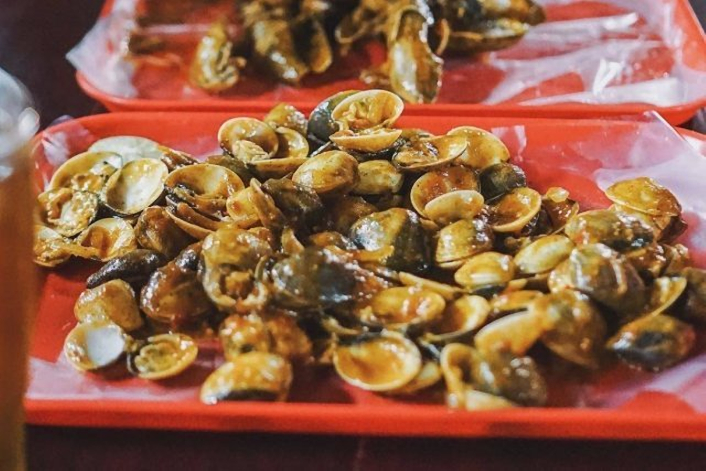 7 Tempat Makan Kerang Kiloan Paling Hits di Jakarta