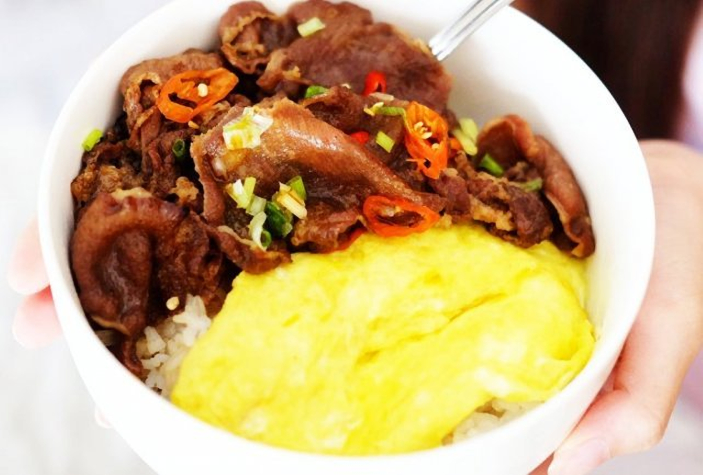 5 Gyudon & Gyutan Don Paling Nikmat di Surabaya
