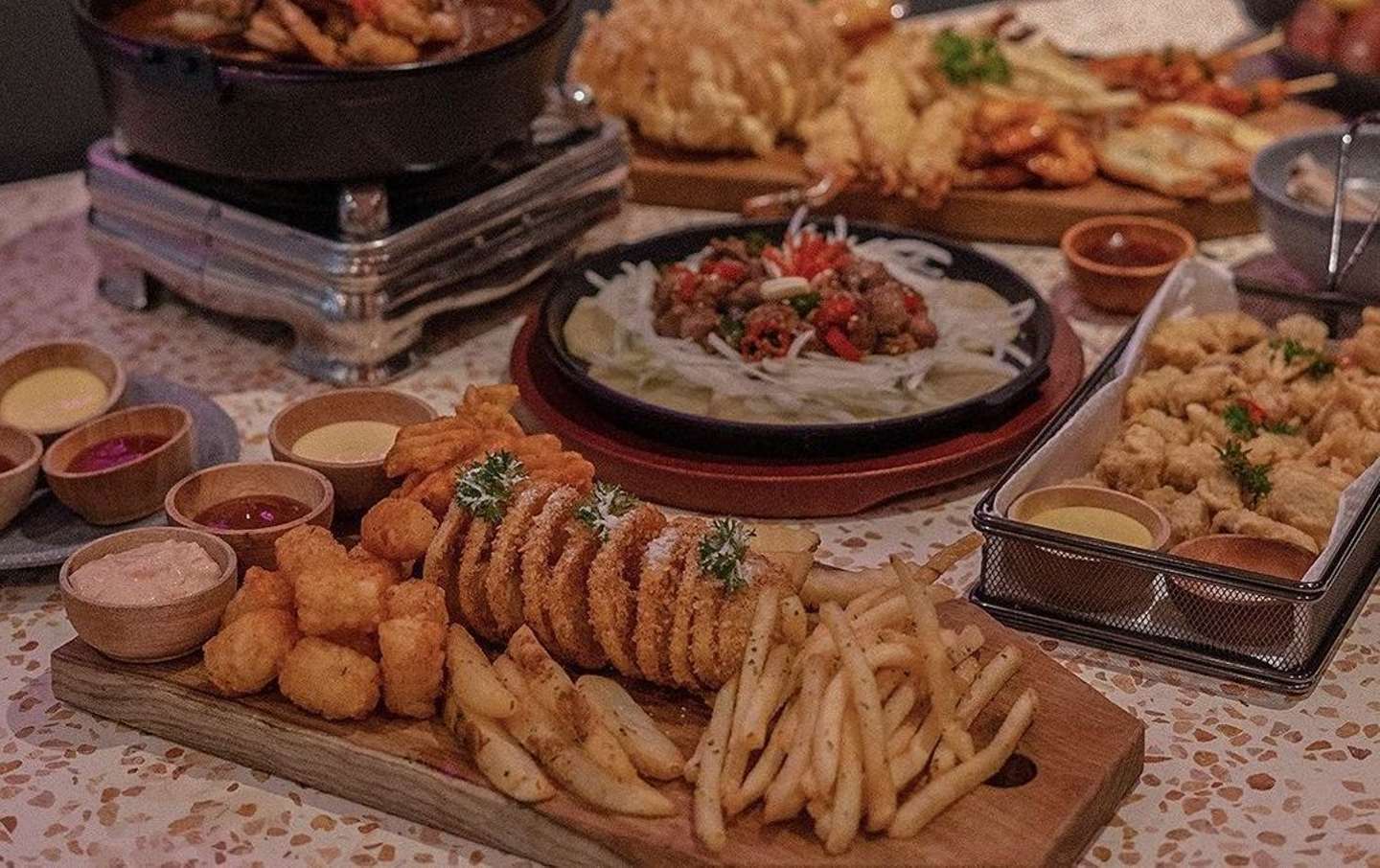 7 Cara Makan Enak dan Praktis Pakai Qraved Delivery Order