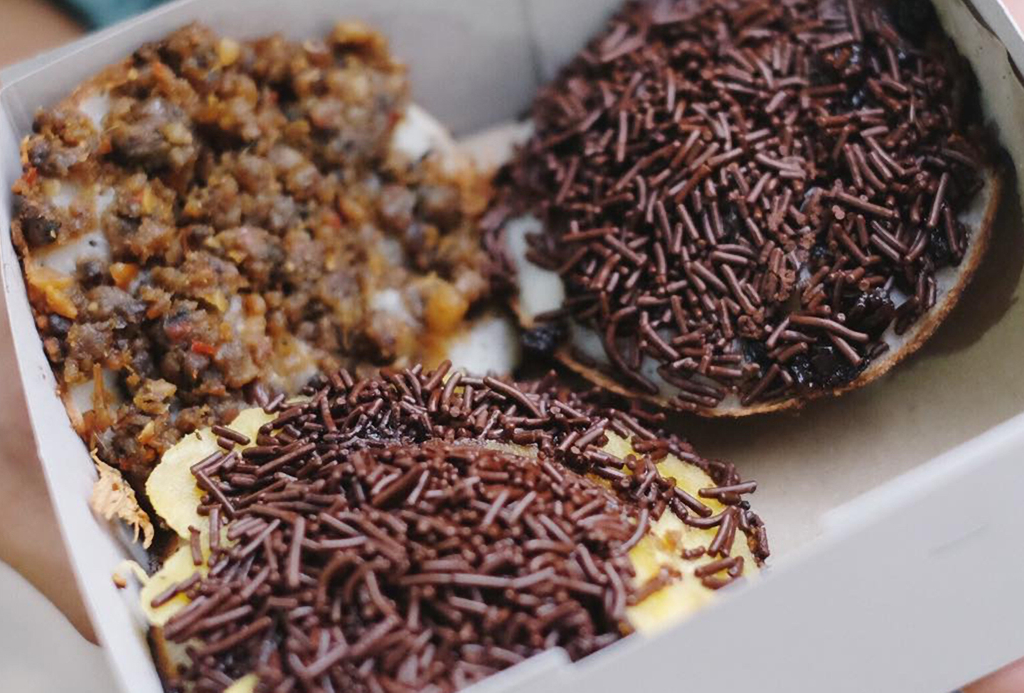 Ingat yang Lama-Lama? Cobain 7 Spot Jajanan Legendaris di Bandung