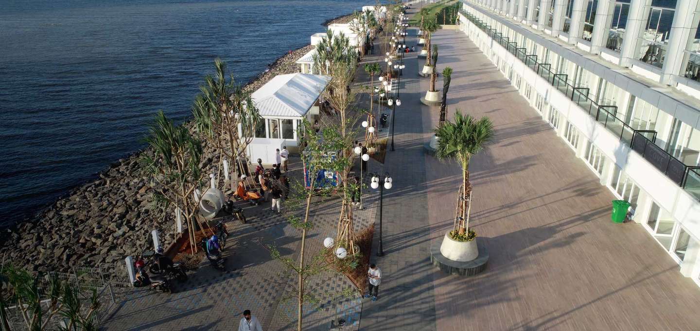 Kulineran dengan Nuansa Tepi Laut di Cove at Batavia PIK