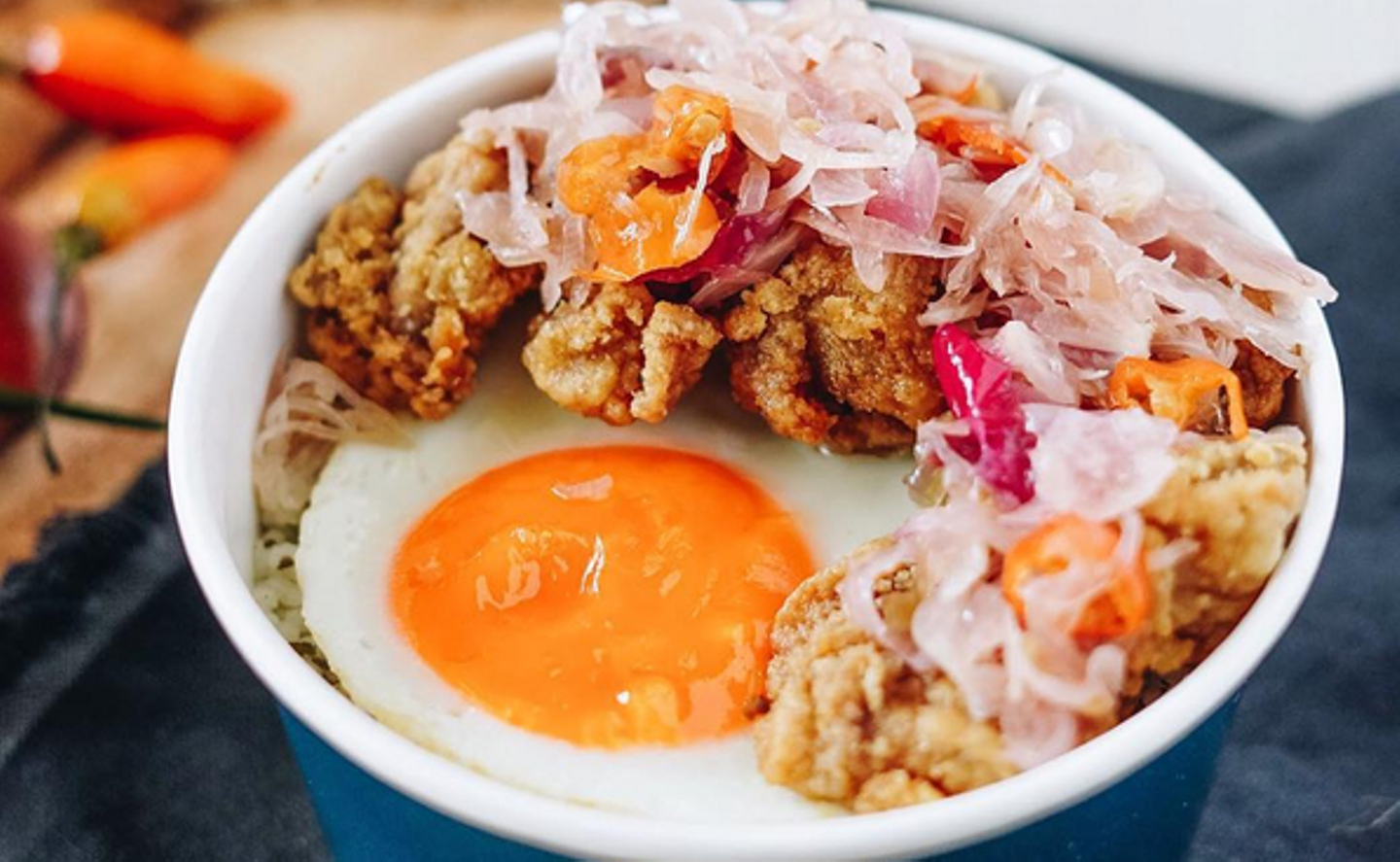 5 Rice Bowl yang Enak Buat Menu Makan Siang di Tanggal Tua