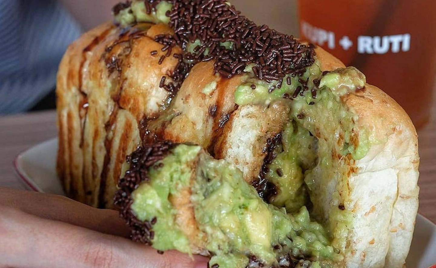 5 Sajian dengan Alpukat Manis yang Bikin Nagih