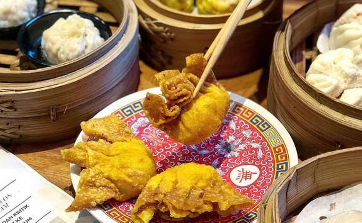 Haka Dimsum: Spot Menikmati Dimsum Enak dan Murah yang Buka 24 Jam
