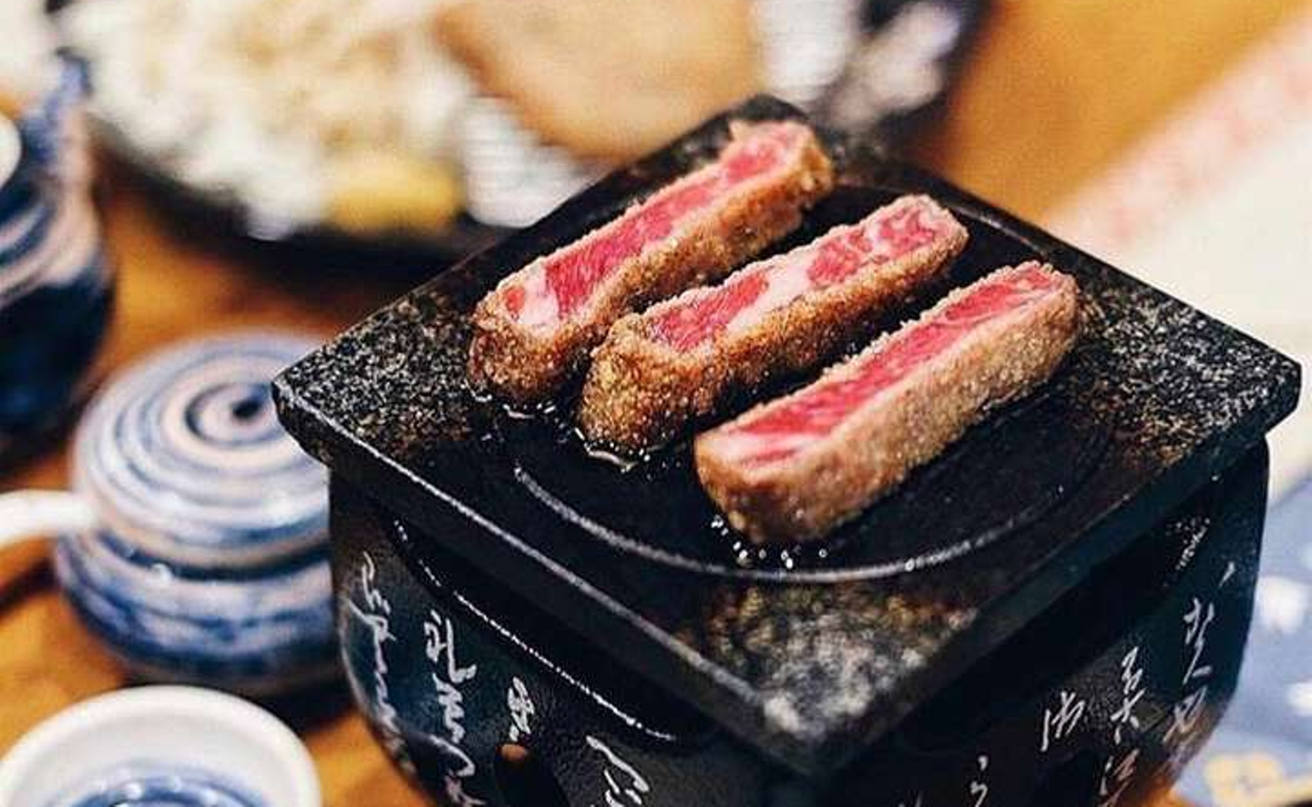5 Restoran dengan Menu Gyukatsu Paling Menggiurkan di Jakarta