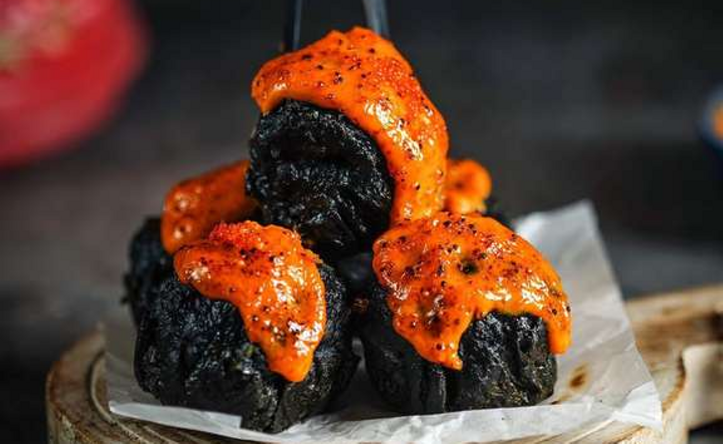 5 Kenikmatan Menu Hitam yang Unik dan Menggoda Selera