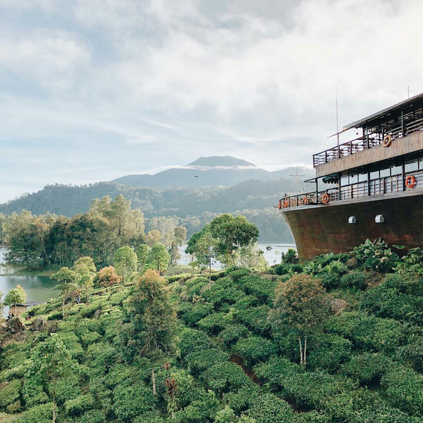 5 Restoran Instagramable Paling Favorit di Bandung