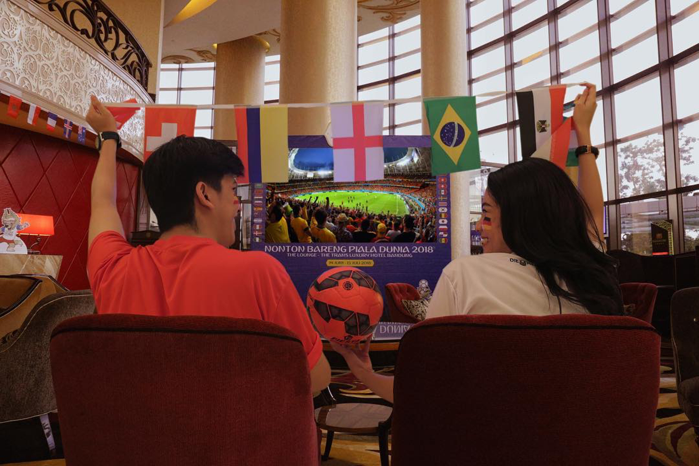 5 Tempat Seru Buat Nobar Piala Dunia Di Bandung