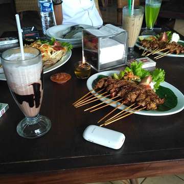 Gumati Cafe - Bogor Tengah