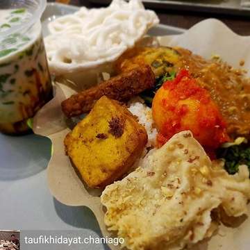 Sego Pecel Bu Broto - Sudirman