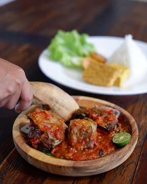 Beranda Kitchen, Coffee and Terrace Lounge - Gandaria