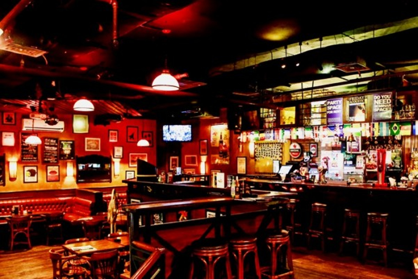 Light Up Your Day @ Cafe De Burse